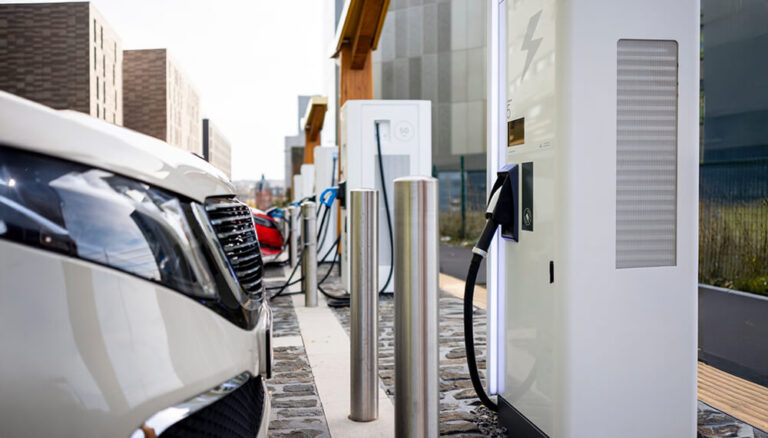 The use of smart bollards in smart city projects - Trusted China ...